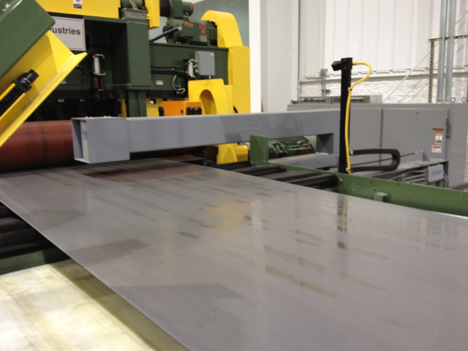 AGT400 Non-contact Thickness Gauge - Advanced Gauging Technologies